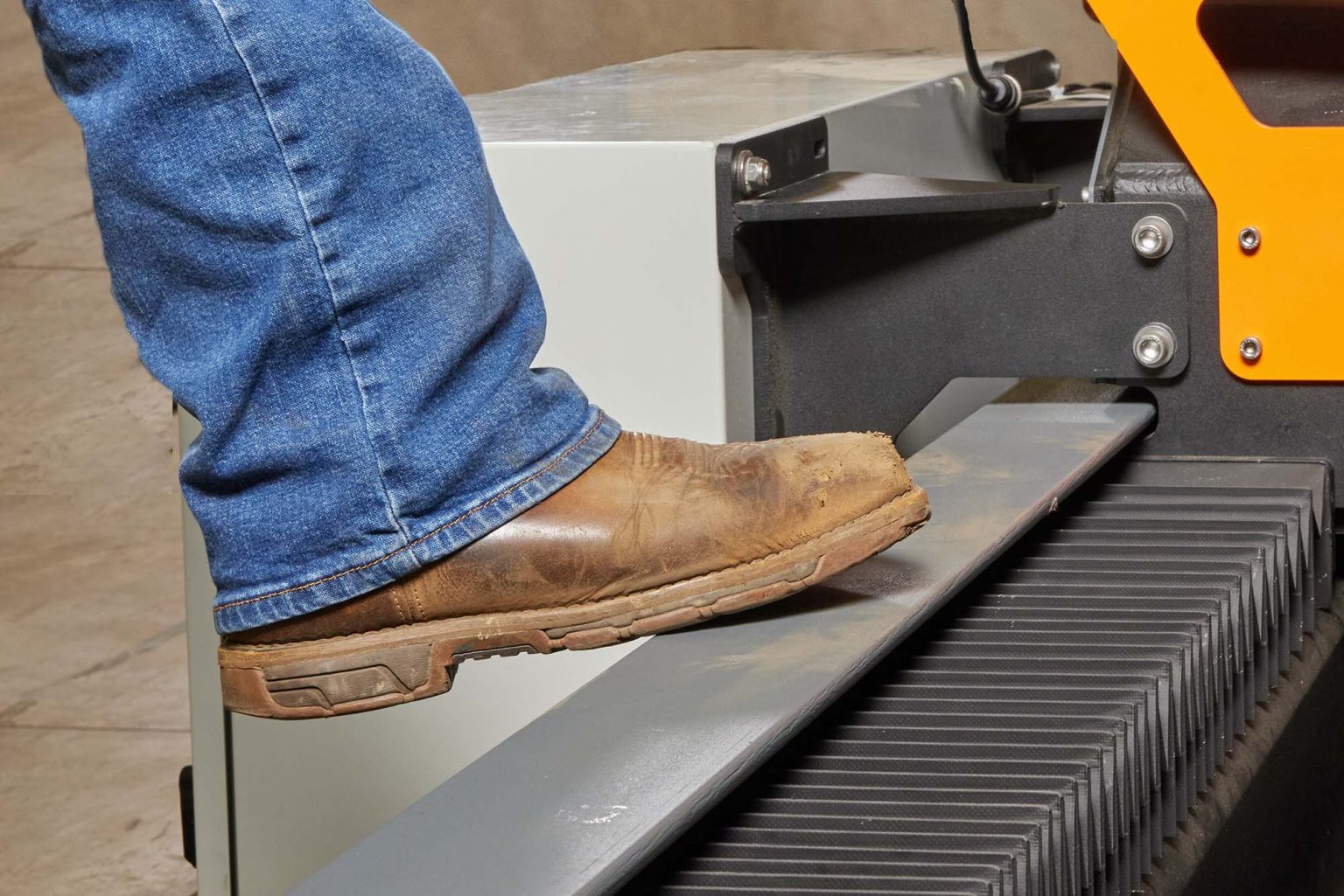 M-Series Waterjet - WARDJET